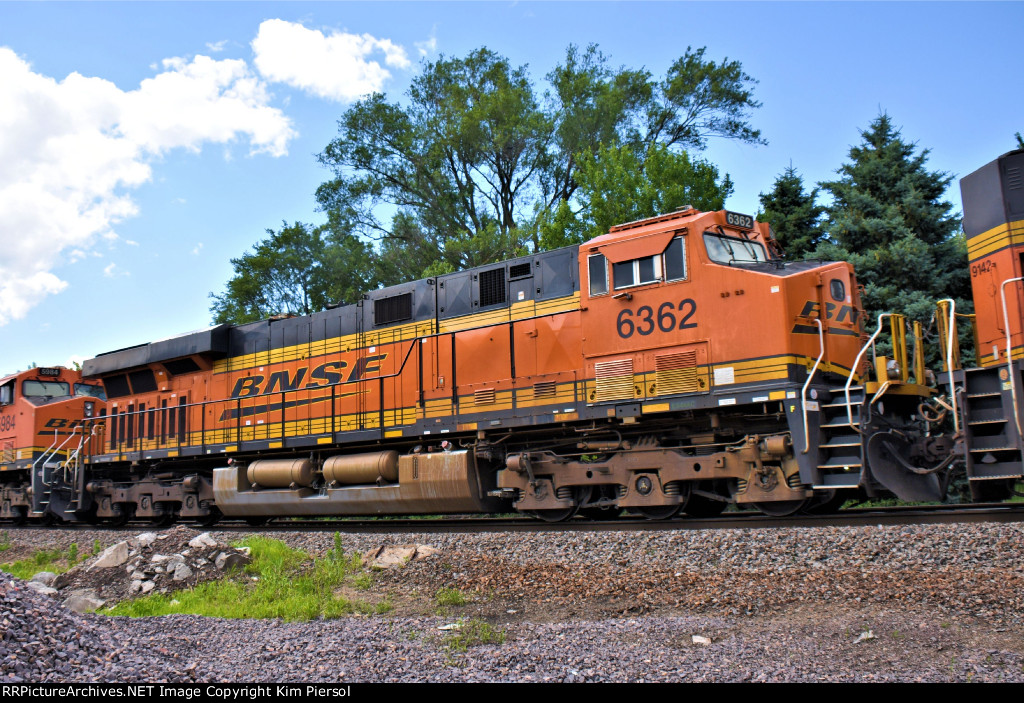 BNSF 6362